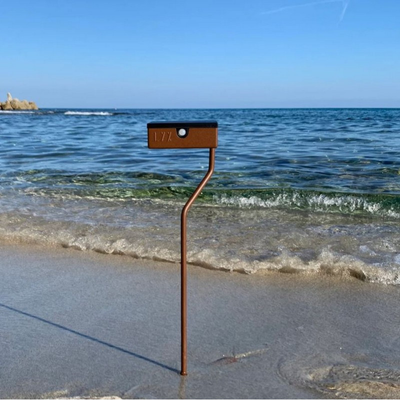 Borne solaire LYX LUMINAIRES Tee avec détecteur de présence